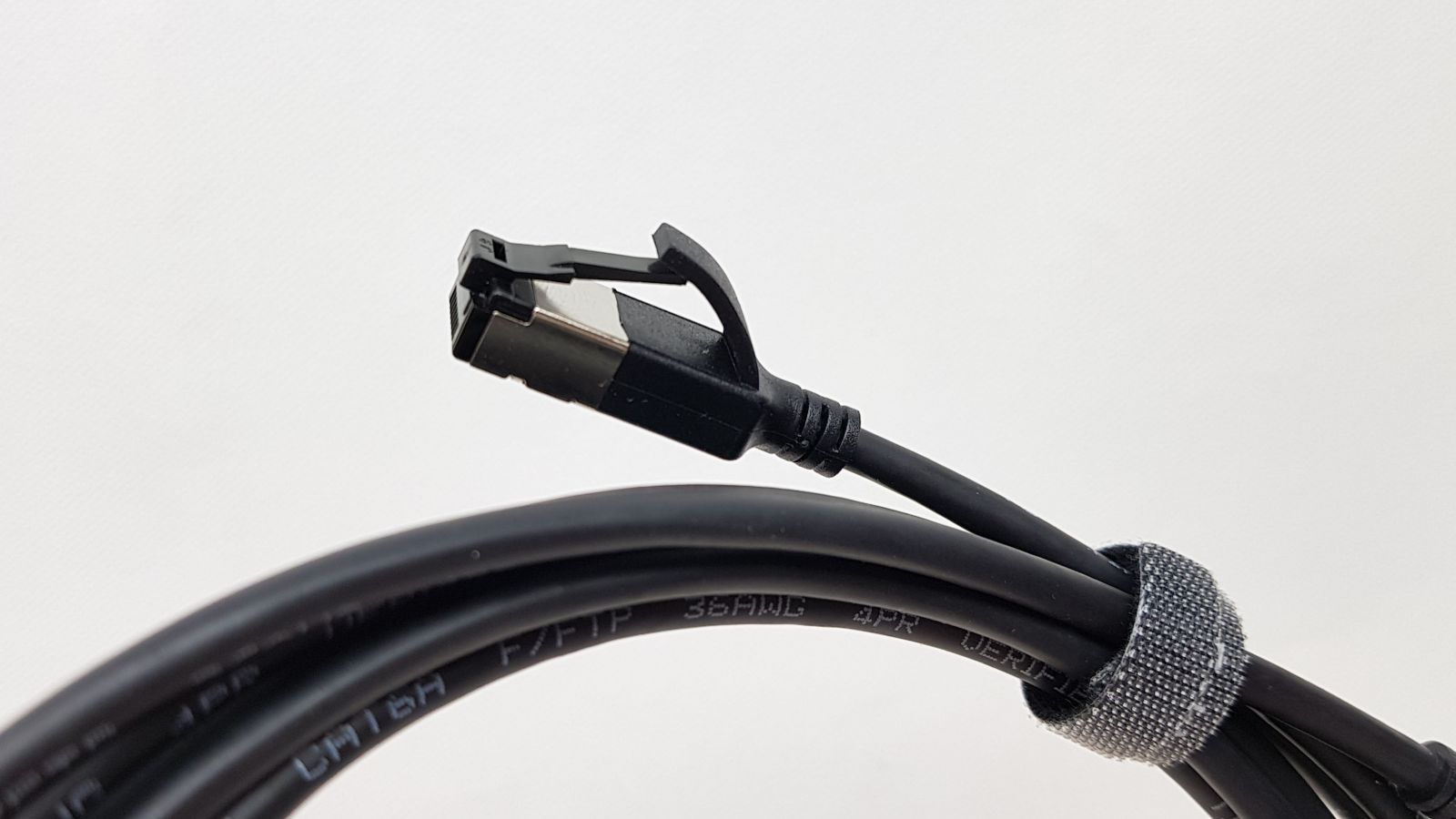 Black CAT6A Slim F/FTP Patch Cable 1.0m 4.0mm OD Super Tough Connector TPE Outer Jacket ...